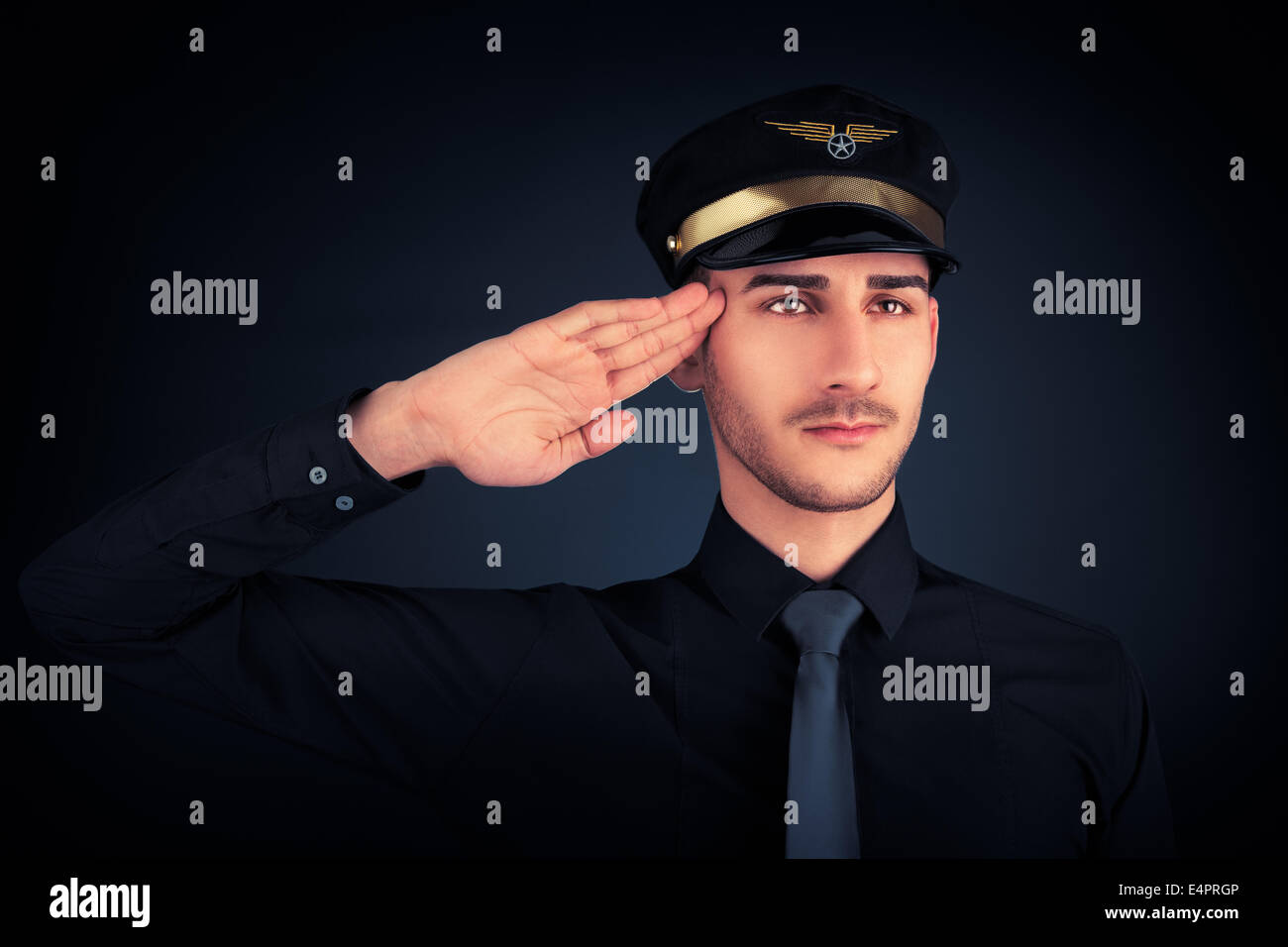 Civilian airline pilot hi-res stock photography and images - Alamy