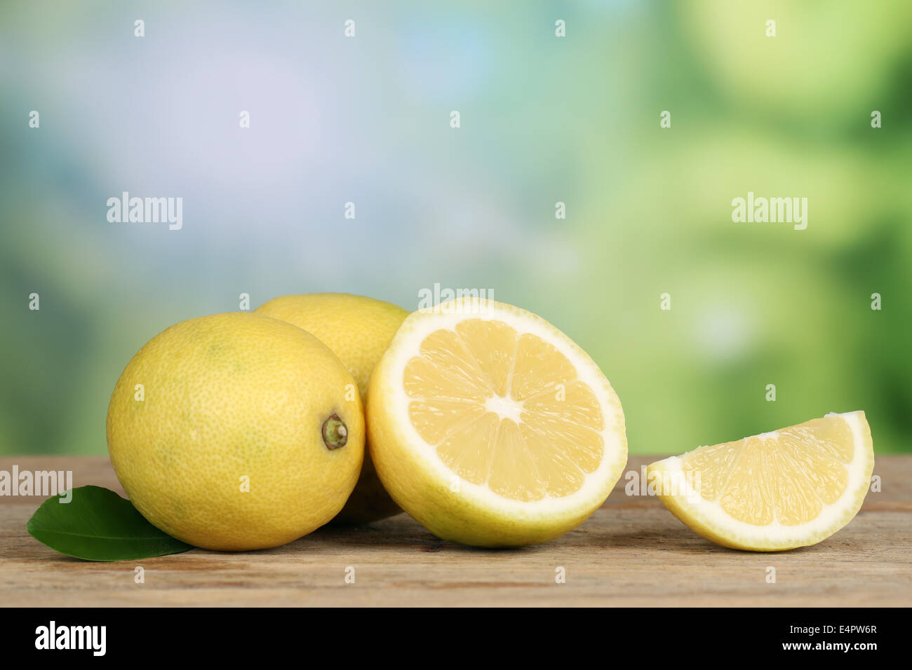 Fresh lemon fruits in summer with copyspace Stock Photo - Alamy