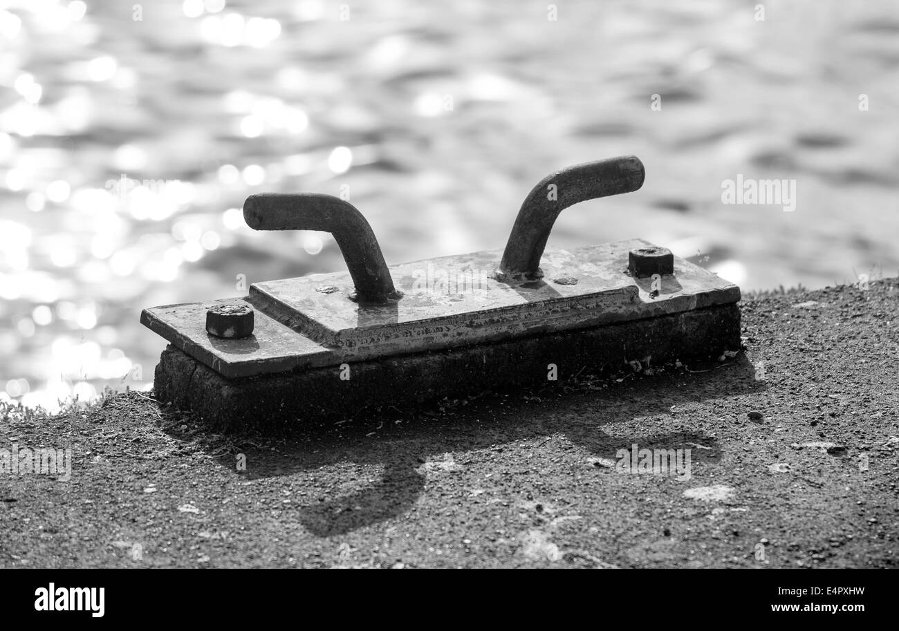 Permanent anchor mooring hi-res stock photography and images - Alamy