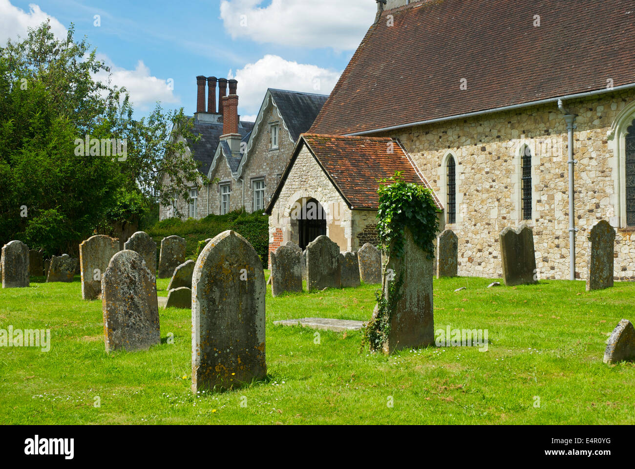 Selborne church hi-res stock photography and images - Alamy
