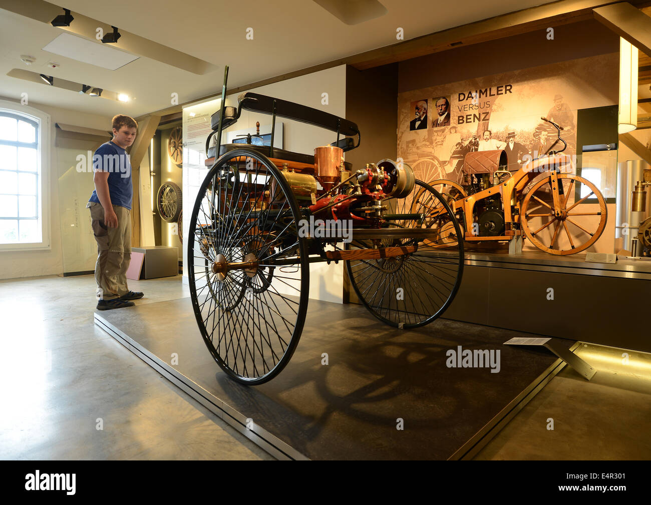 1885 benz car hi-res stock photography and images - Alamy