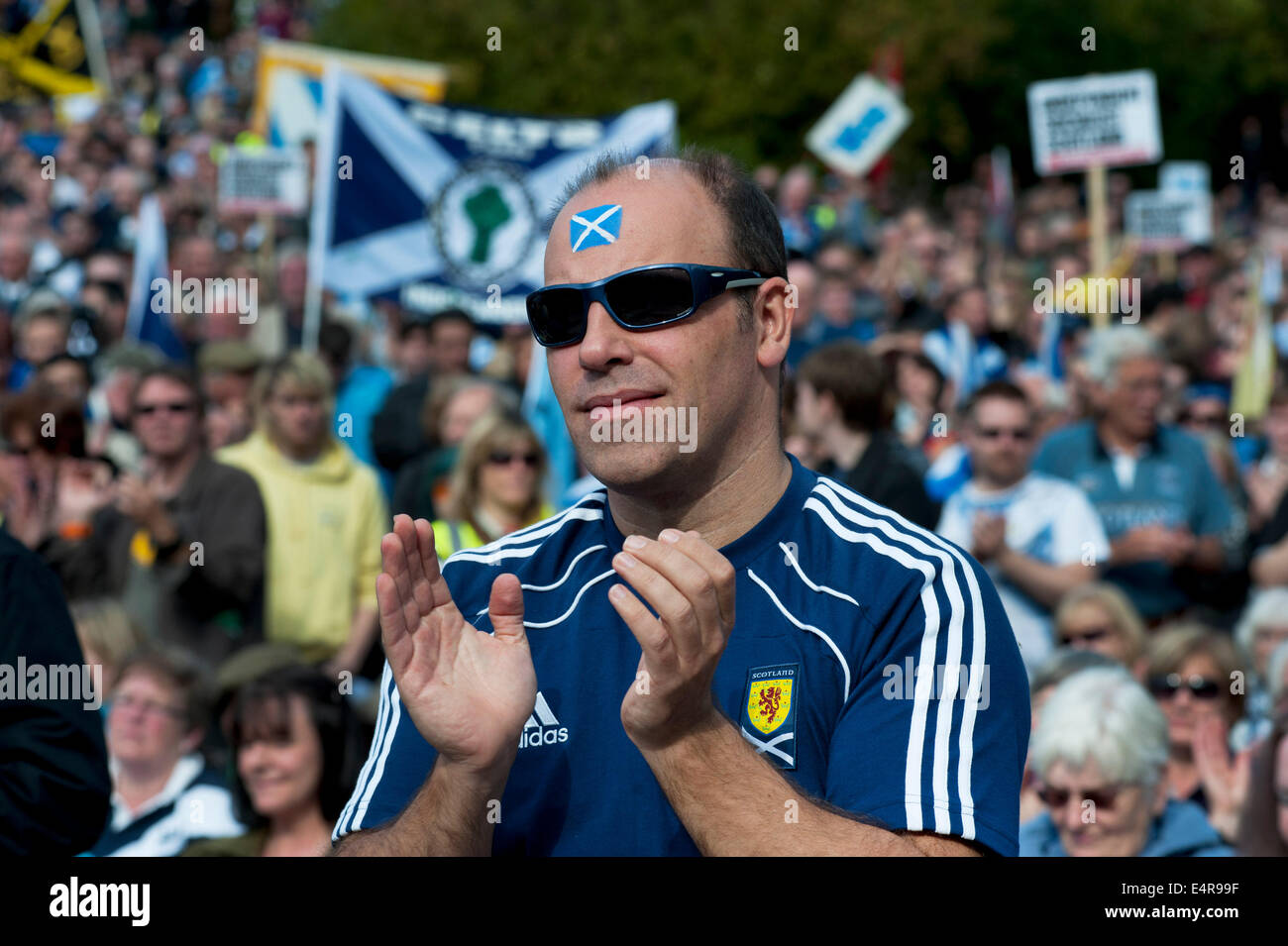 Rally for Independence in Edinburgh, Scotland Stock Photo - Alamy