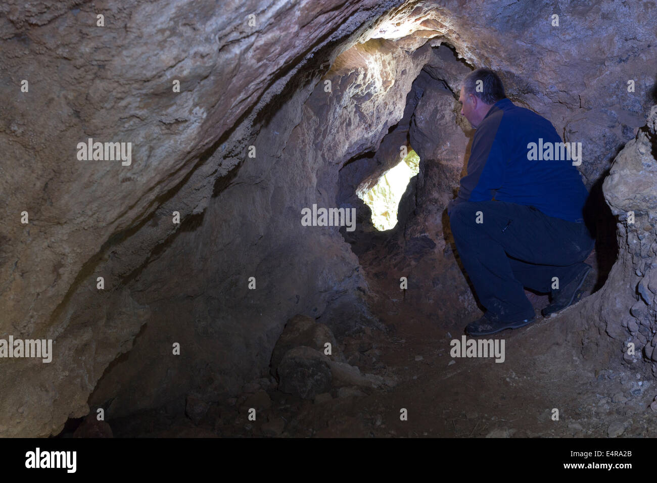 Scotland cave caves hi-res stock photography and images - Alamy