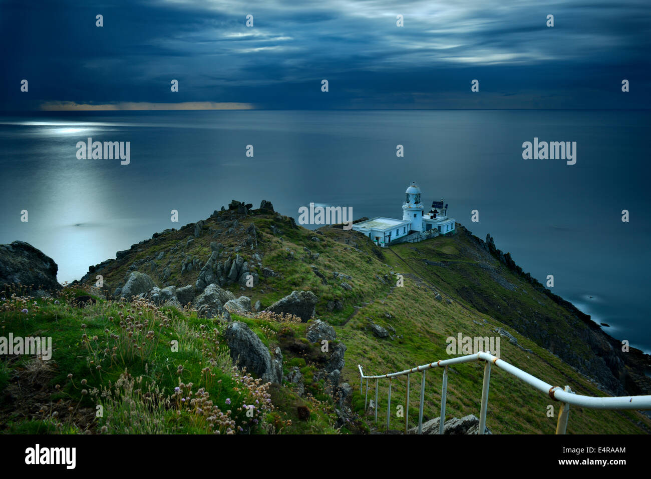 Lundy lighthouse hi-res stock photography and images - Alamy