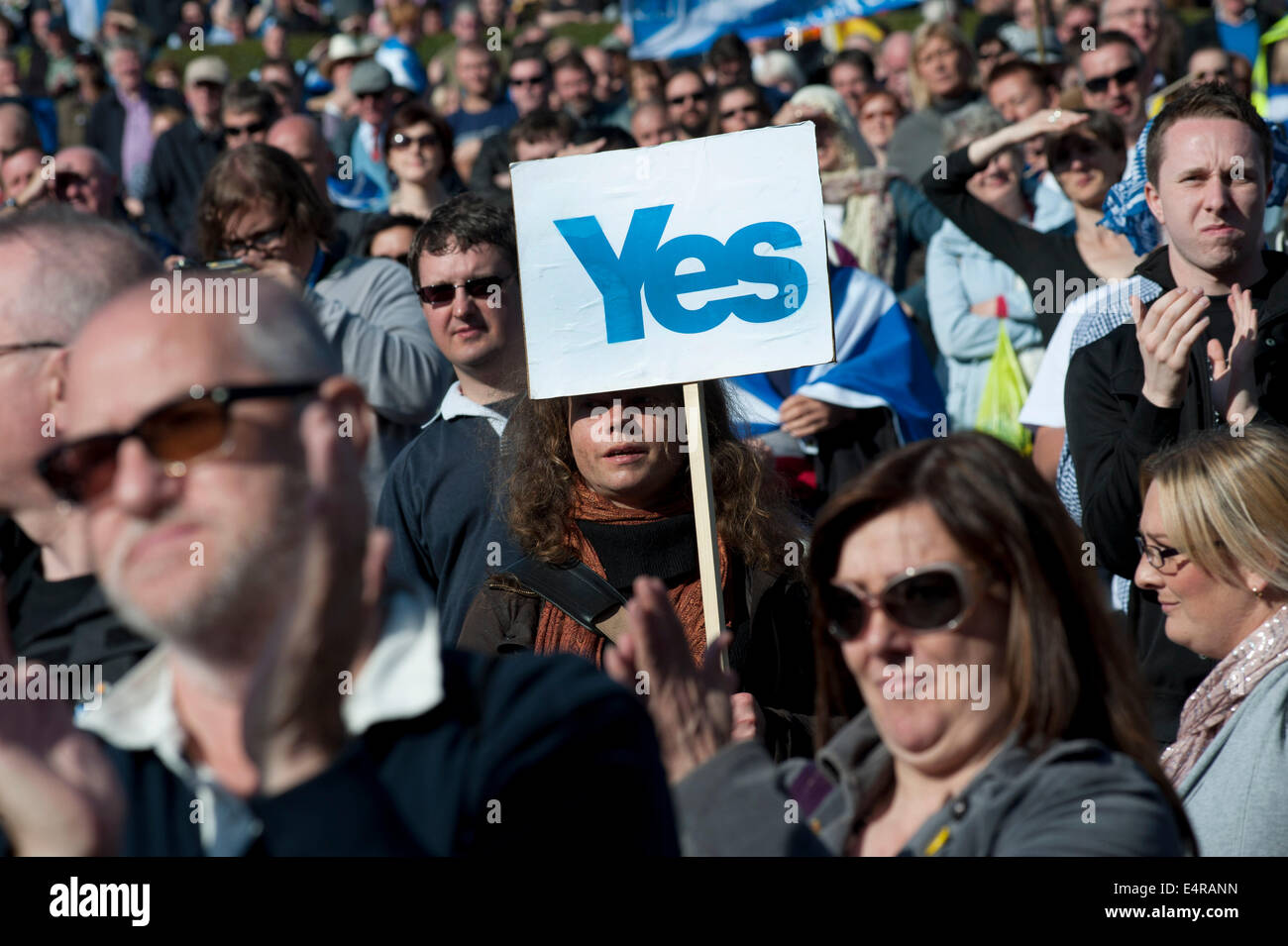 Independence rally face paint hi-res stock photography and images - Alamy