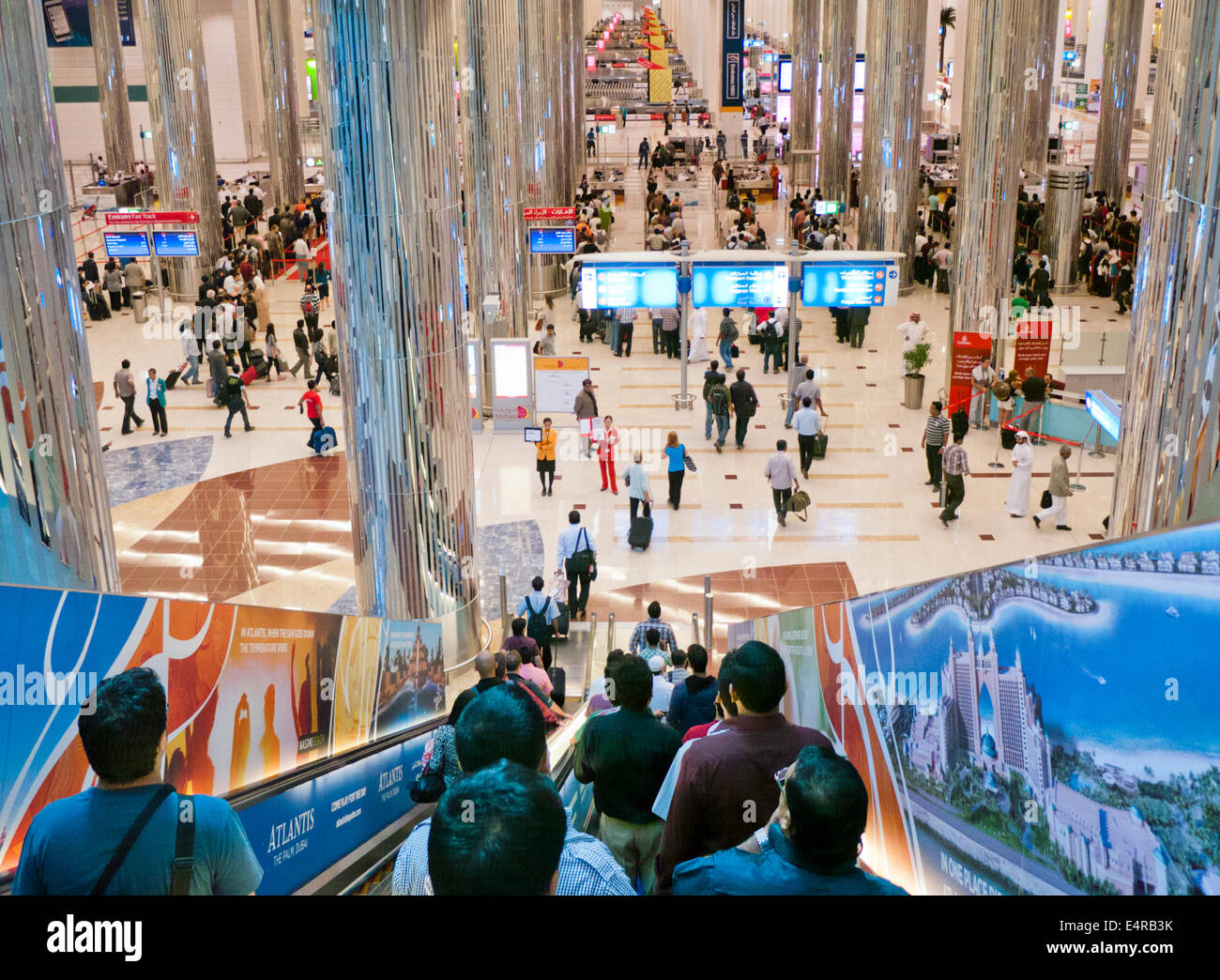 Arriving arrivals hi-res stock photography and images - Alamy