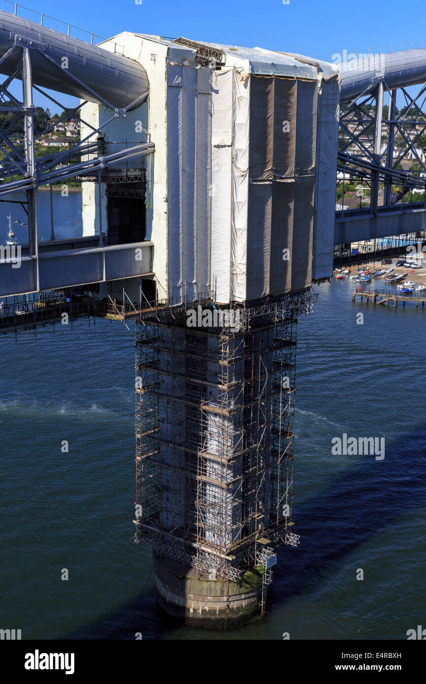River Tamar Bridges - Royal Albert Rail Bridge and Tamar Road Bridge ...