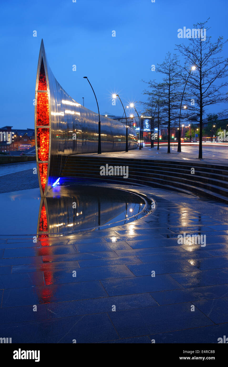 Sheffield station water feature uk hi-res stock photography and images ...