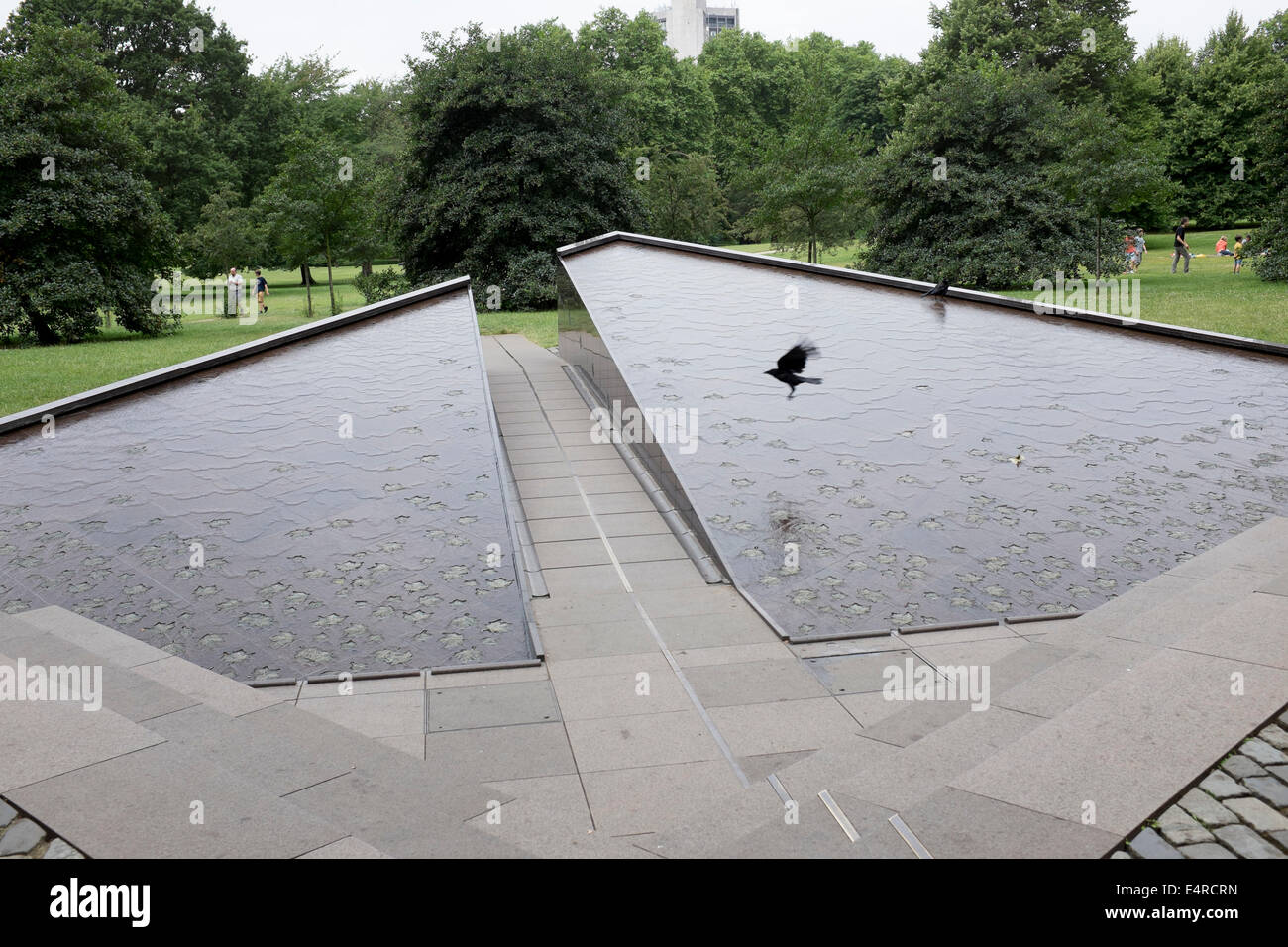 The Canada Memorial Green Park London Stock Photo - Alamy