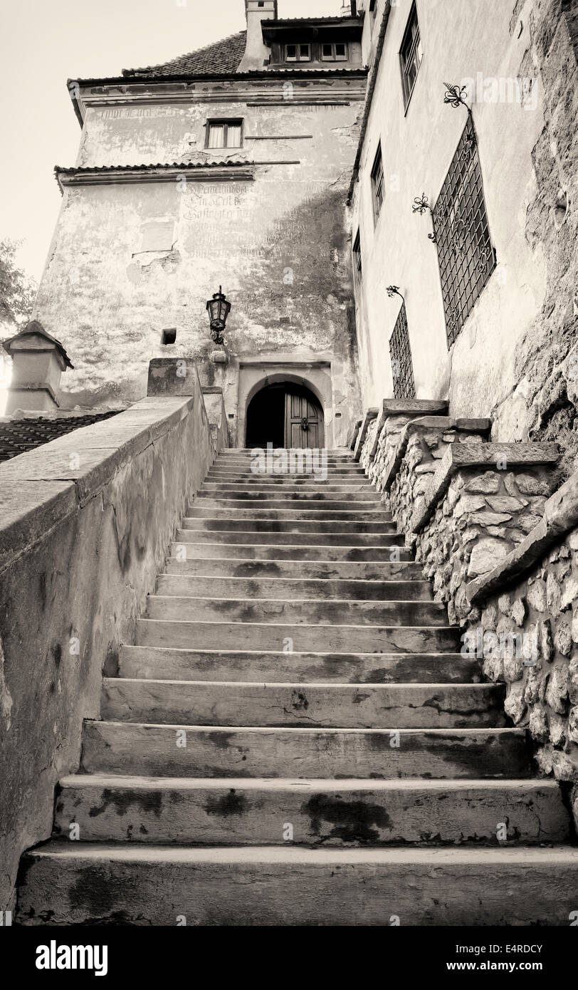 Bran castle count draculas castle hi-res stock photography and images ...
