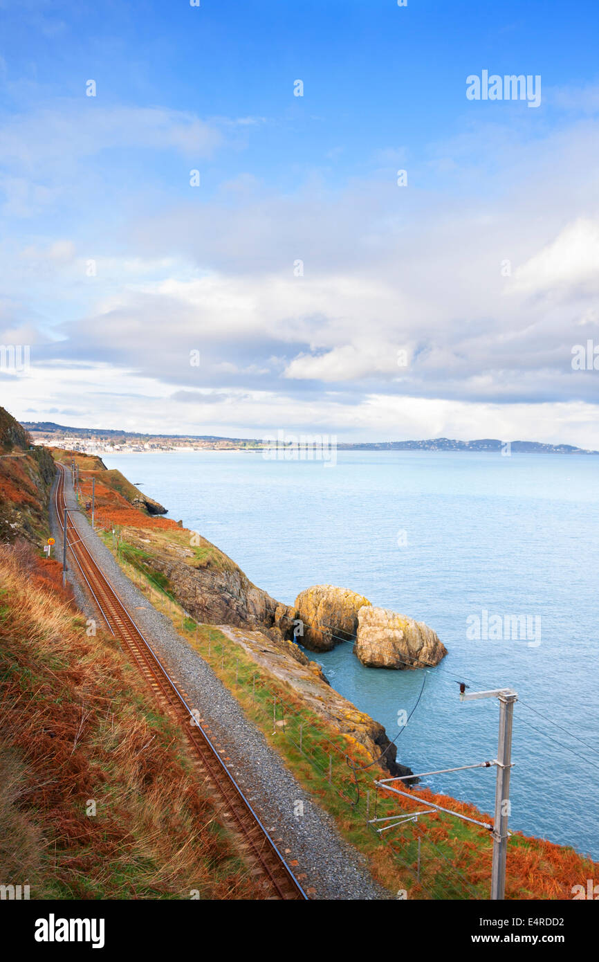 Cliff railroad hi-res stock photography and images - Alamy