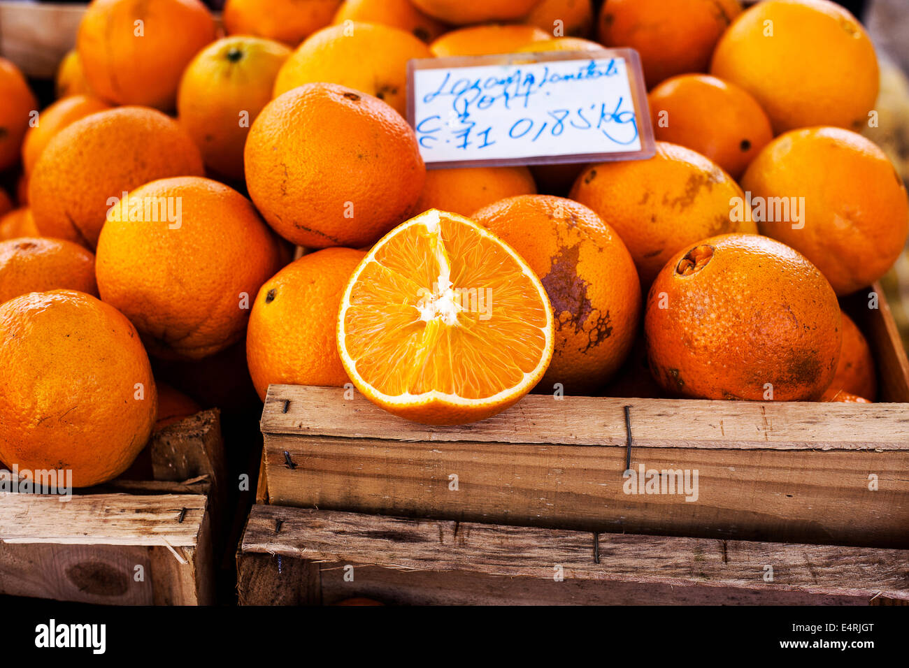 Box tropical hi-res stock photography and images - Alamy