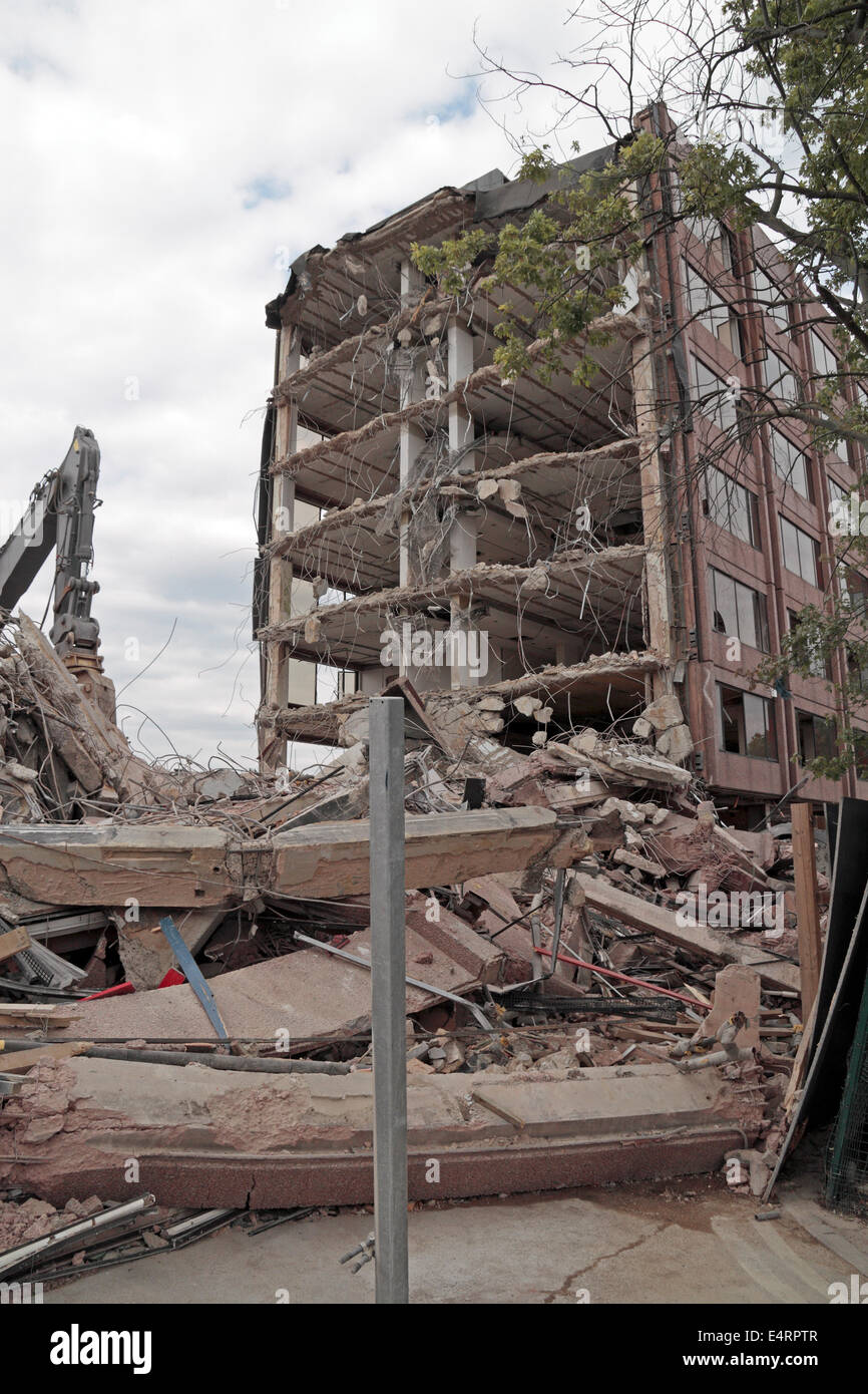 House collapse High Resolution Stock Photography and Images - Alamy