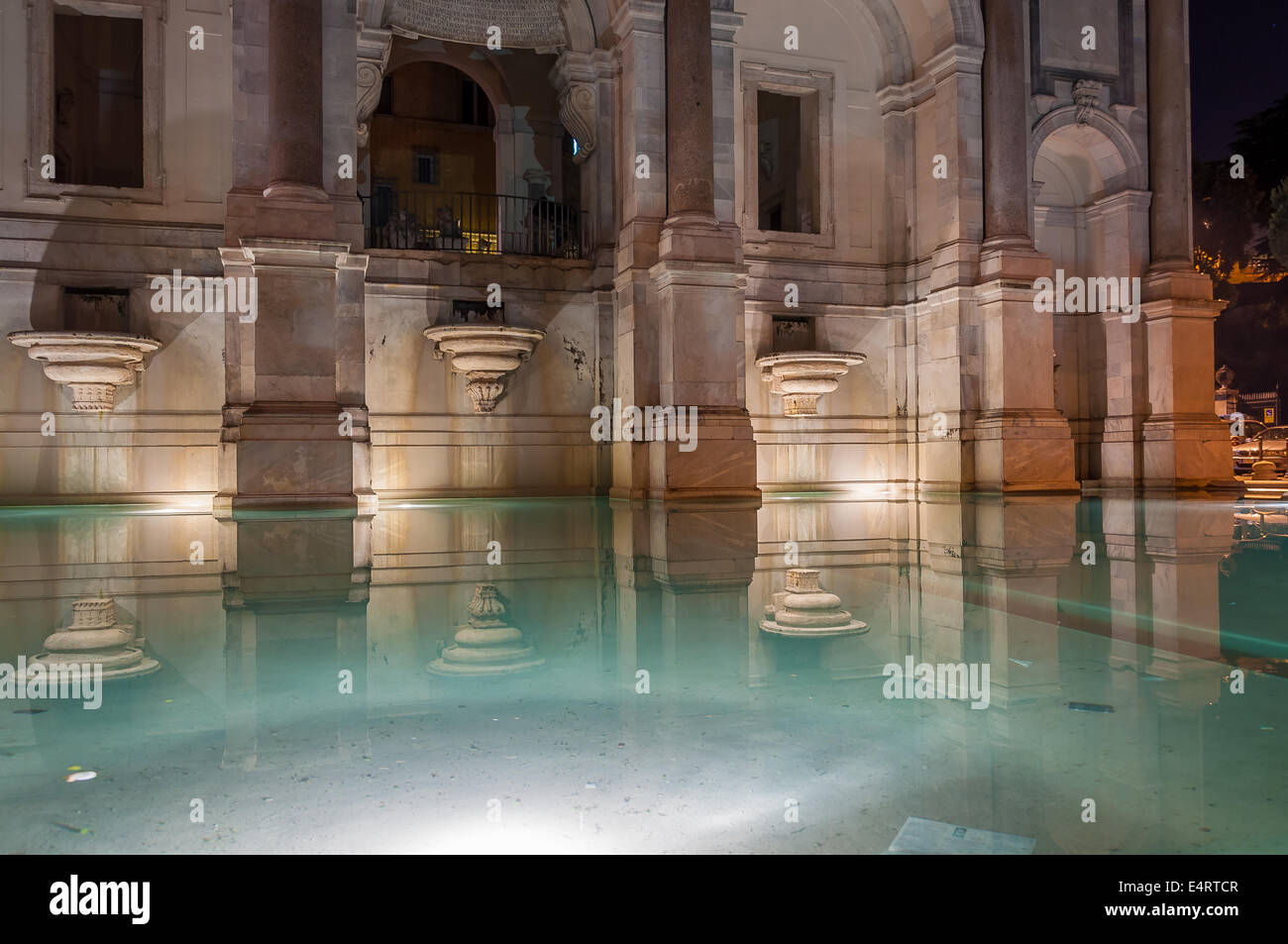 fountain in rome Stock Photo - Alamy
