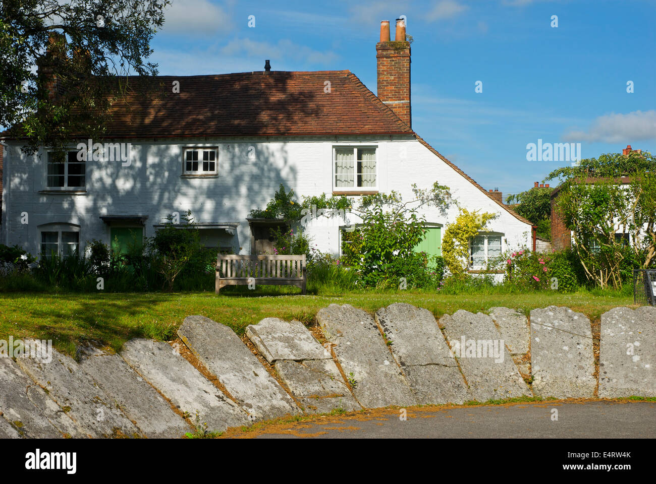 Gravestones in the churchyard of the church, Petersfield, Hampshire ...