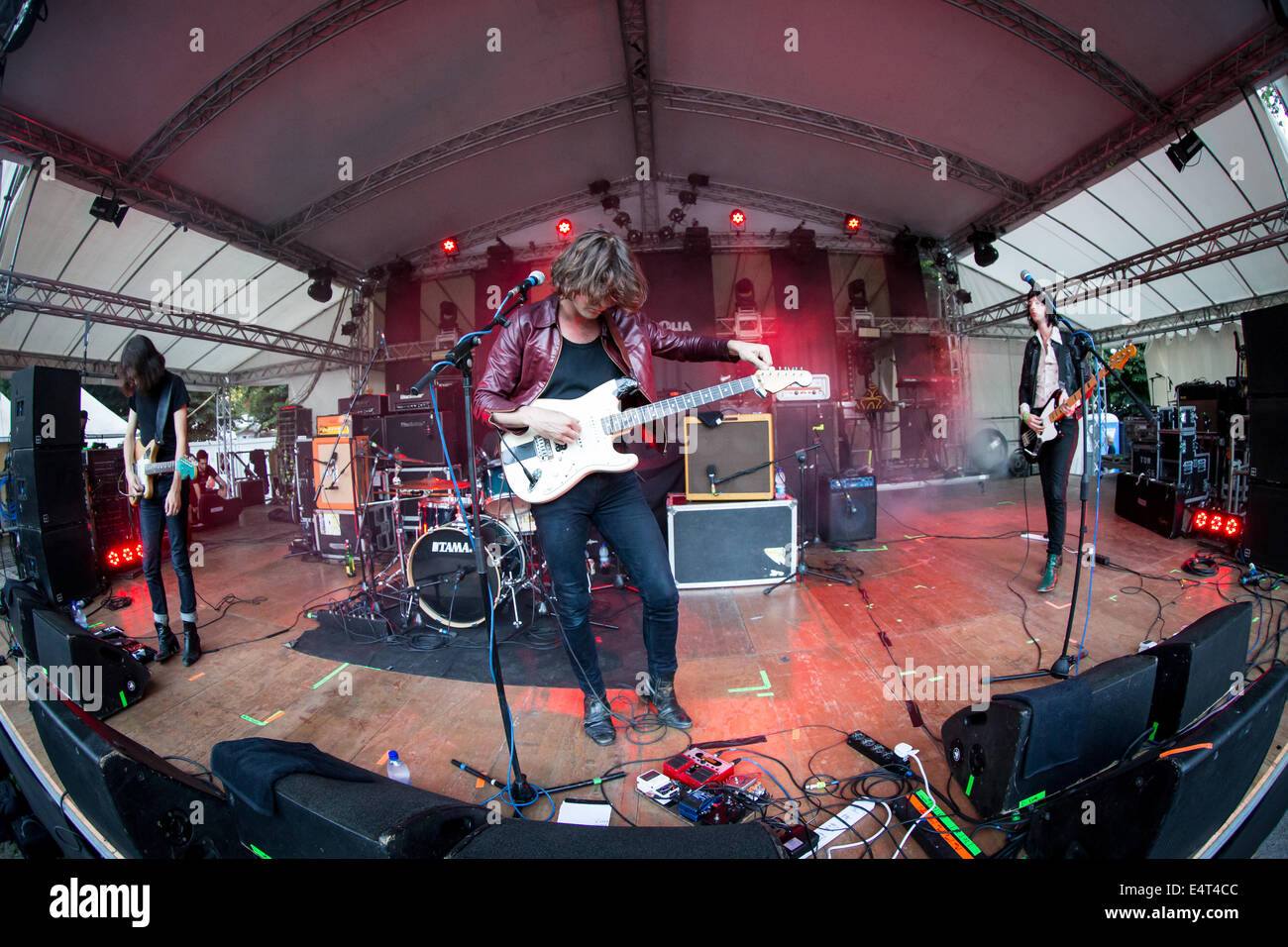 Anglo welsh band hi-res stock photography and images - Alamy