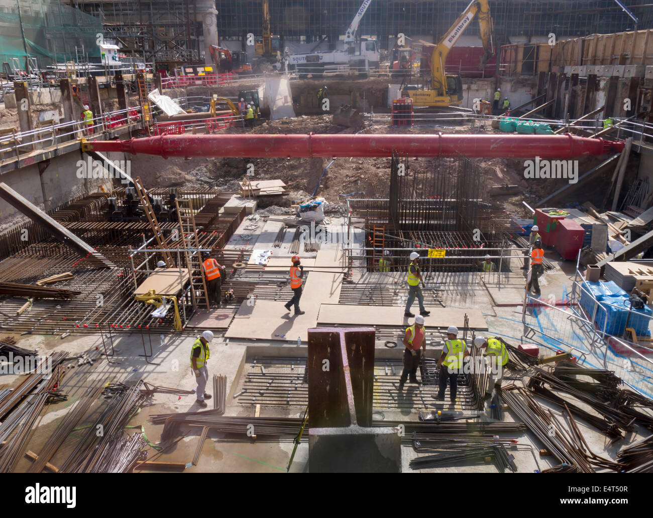 London industrial space hi-res stock photography and images - Alamy