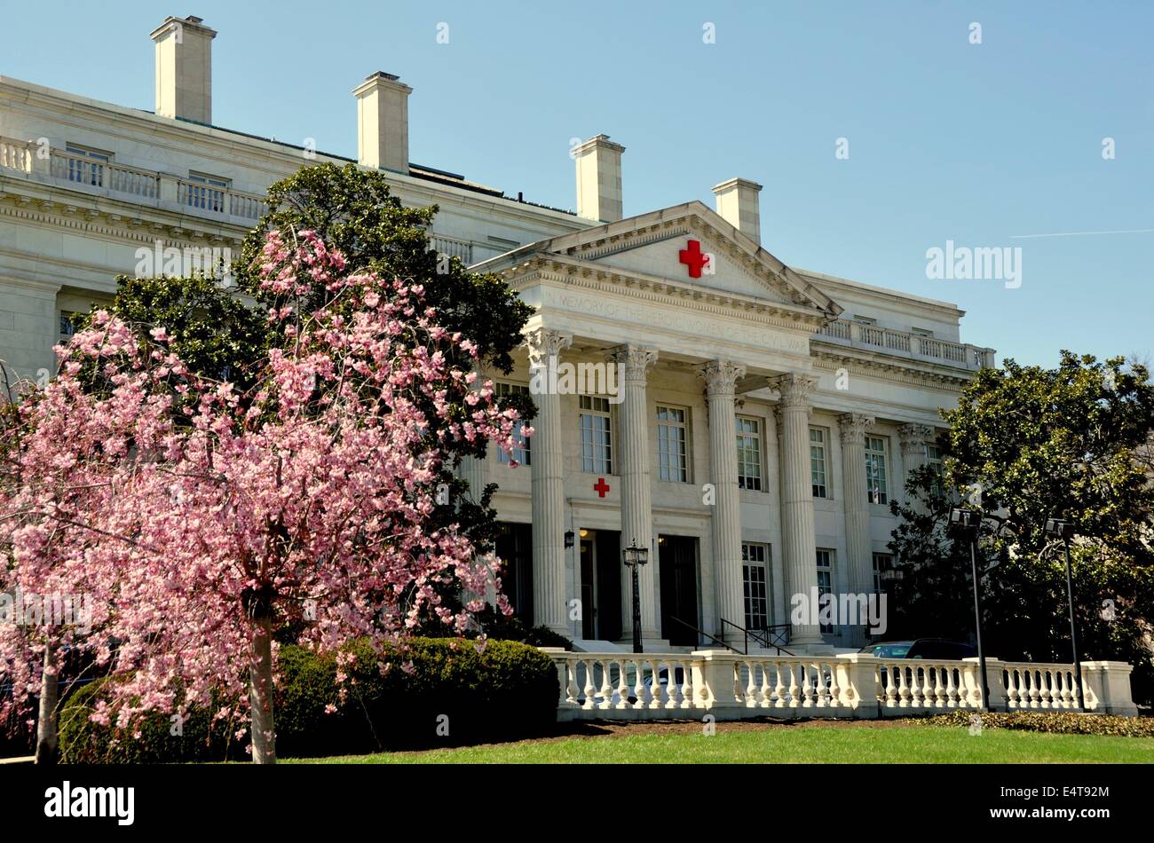 Washington, DC: The American Red Cross Building on 17th Street NW Stock ...
