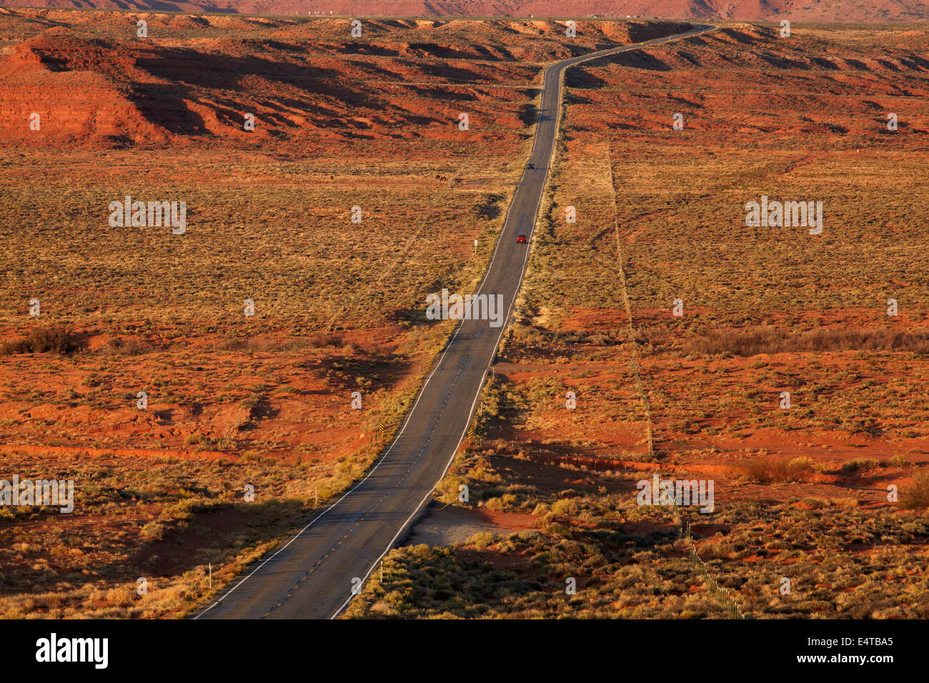 U.S. Route 163 heading towards Monument Valley, Navajo Nation, Utah ...