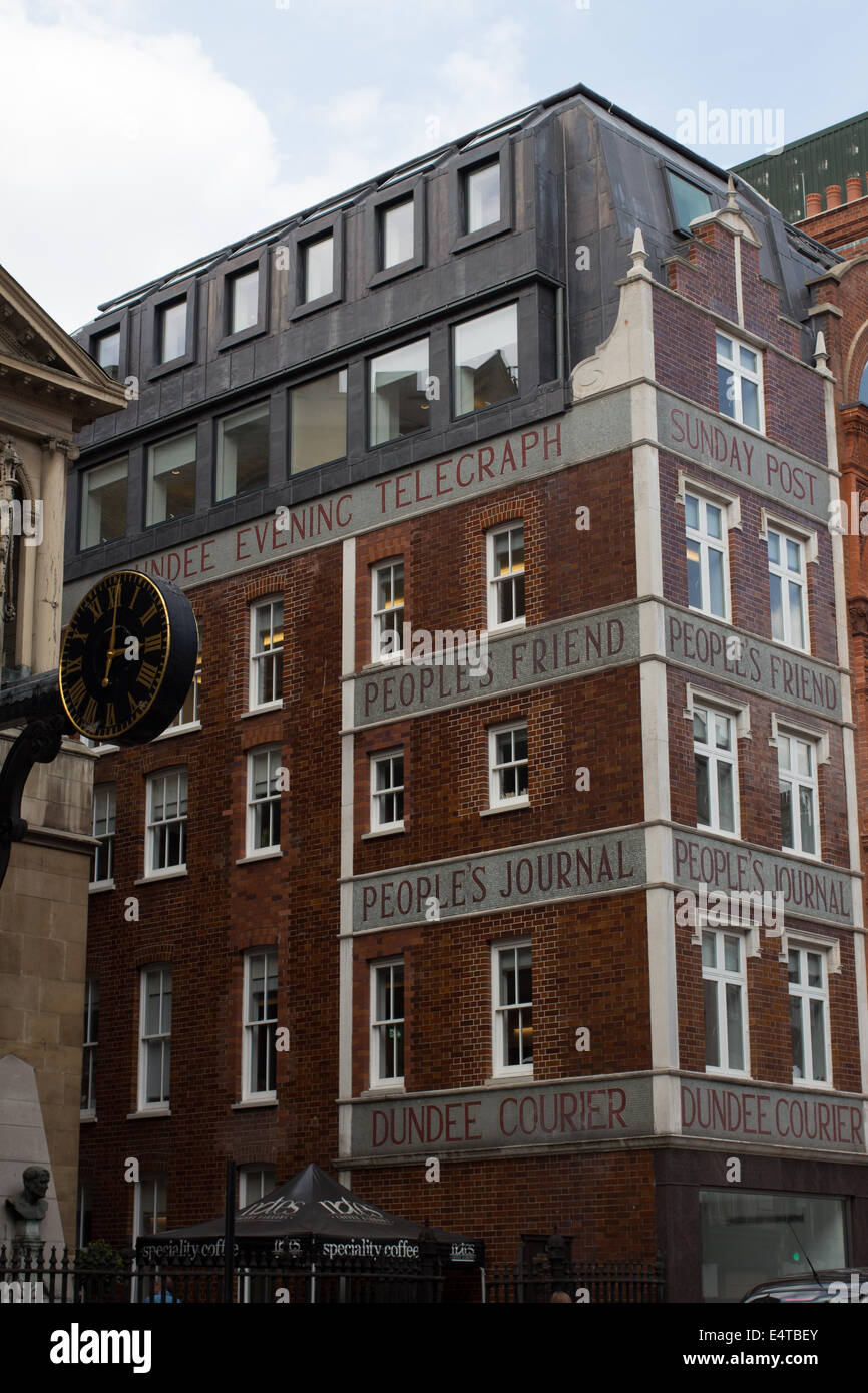 Newspaper building on Fleet Street Stock Photo - Alamy