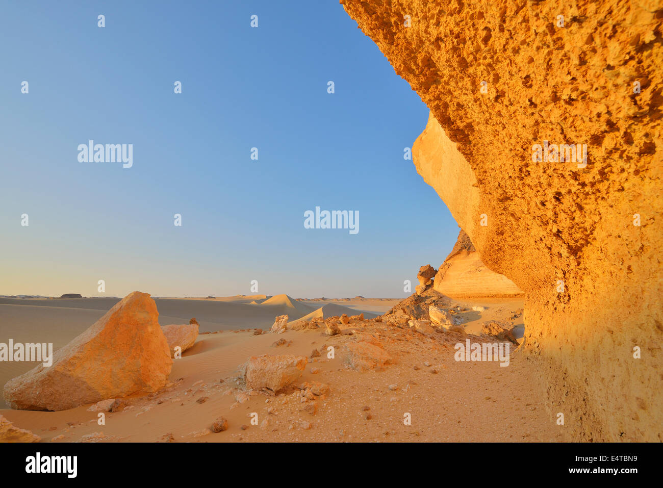 Rock Formation in Desert, Matruh Governorate, Libyan Desert, Sahara ...