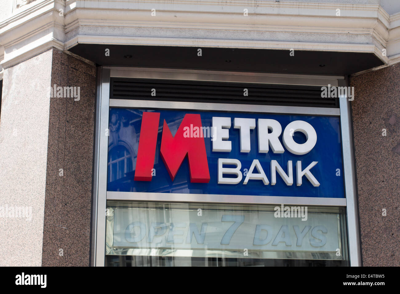 Metro Bank Logo High Resolution Stock Photography and Images - Alamy