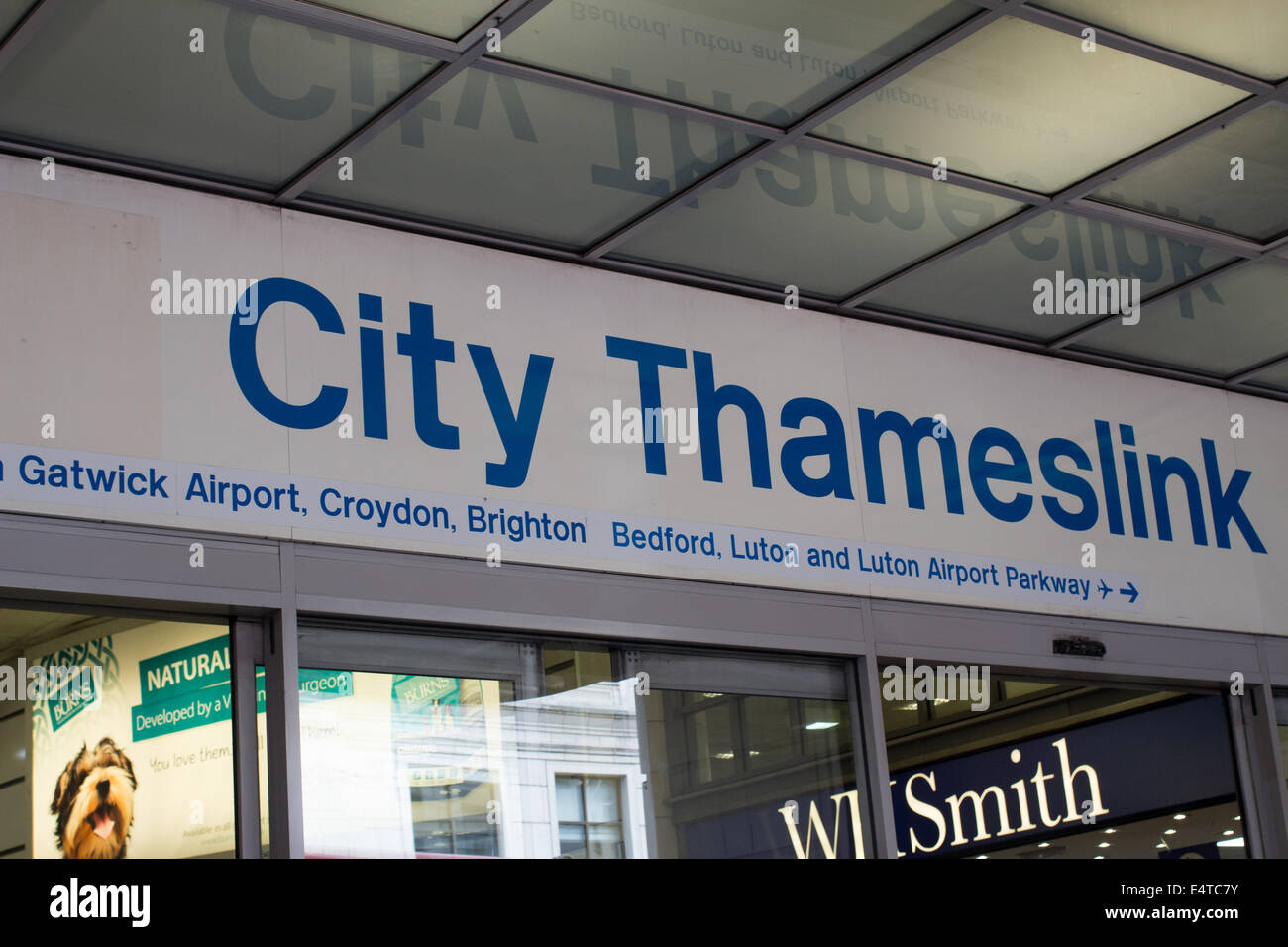 City Thameslink Sign High Resolution Stock Photography and Images - Alamy