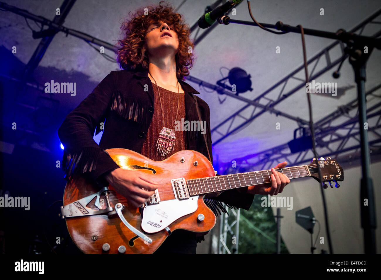 Temples band hi-res stock photography and images - Alamy