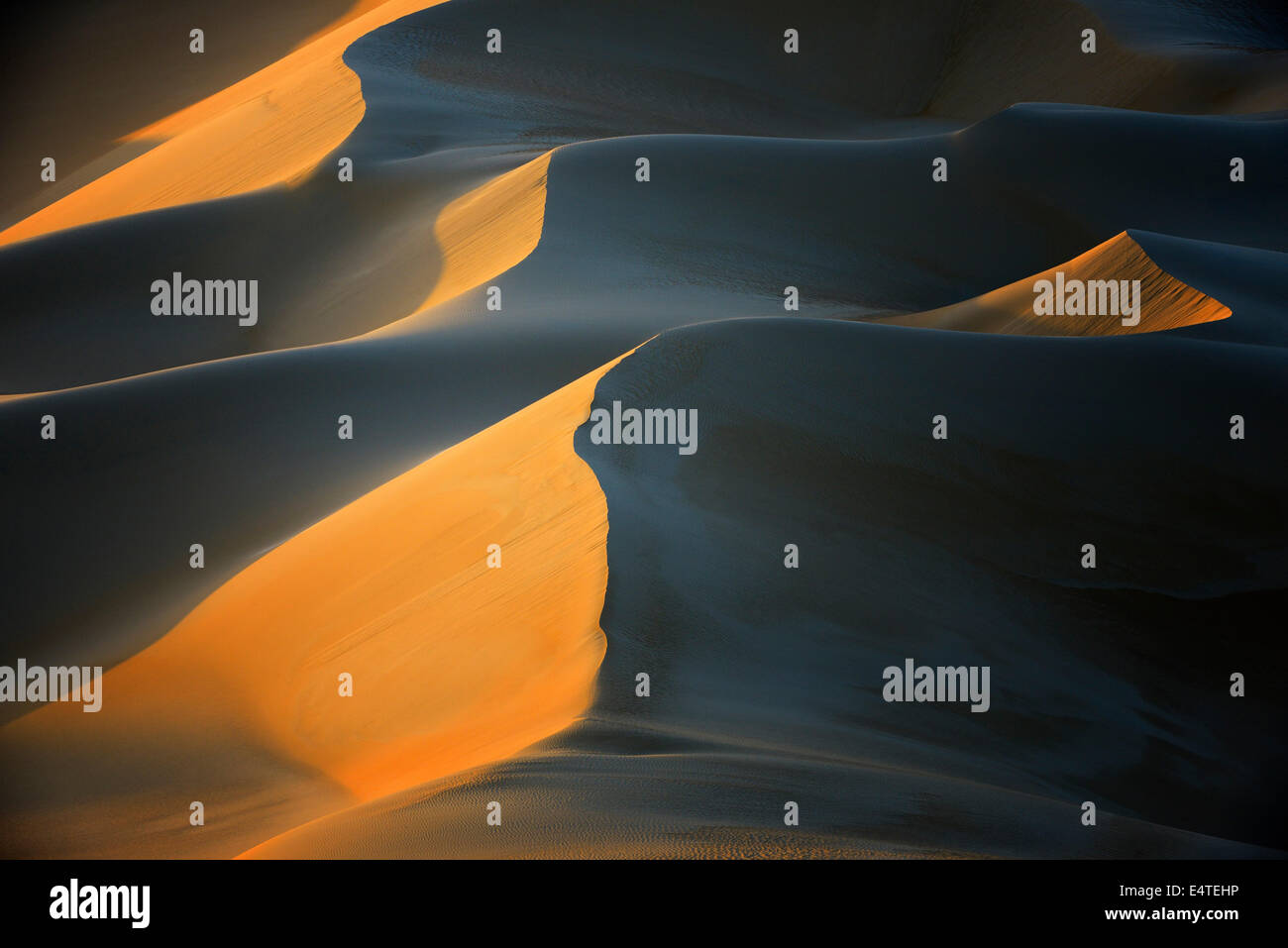 Windswept Sand Dunes at Sunset, Matruh, Great Sand Sea, Libyan Desert ...