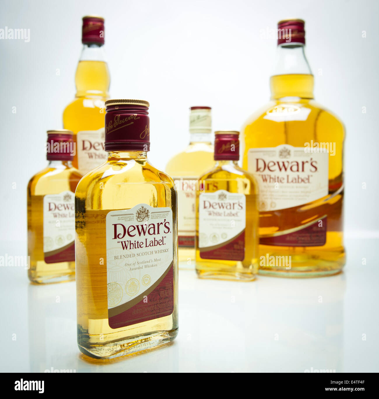 John dewar and sons whisky hi-res stock photography and images - Alamy