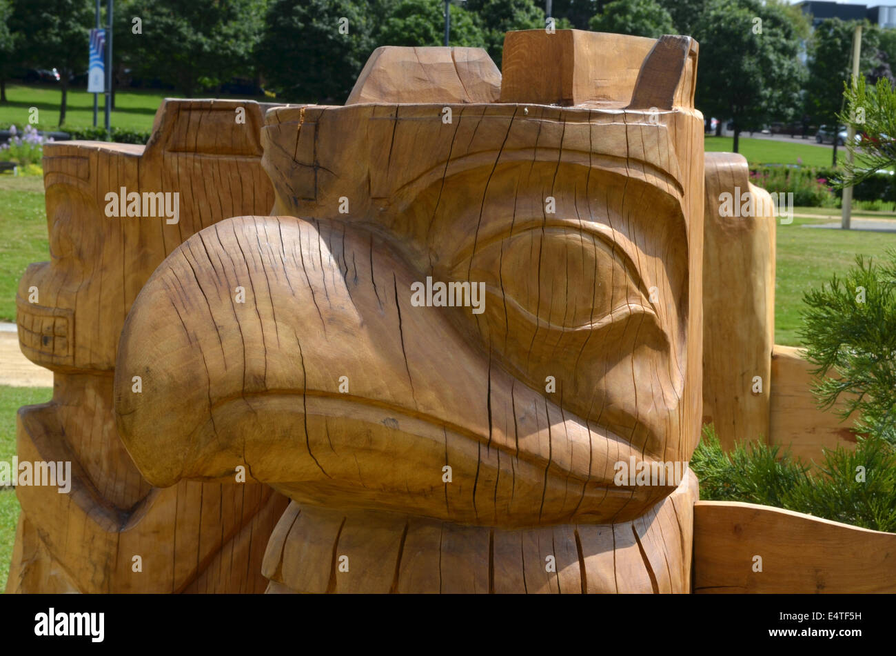The hexagonal Native American bench by Glasgow sculptor Robert Coia has ...