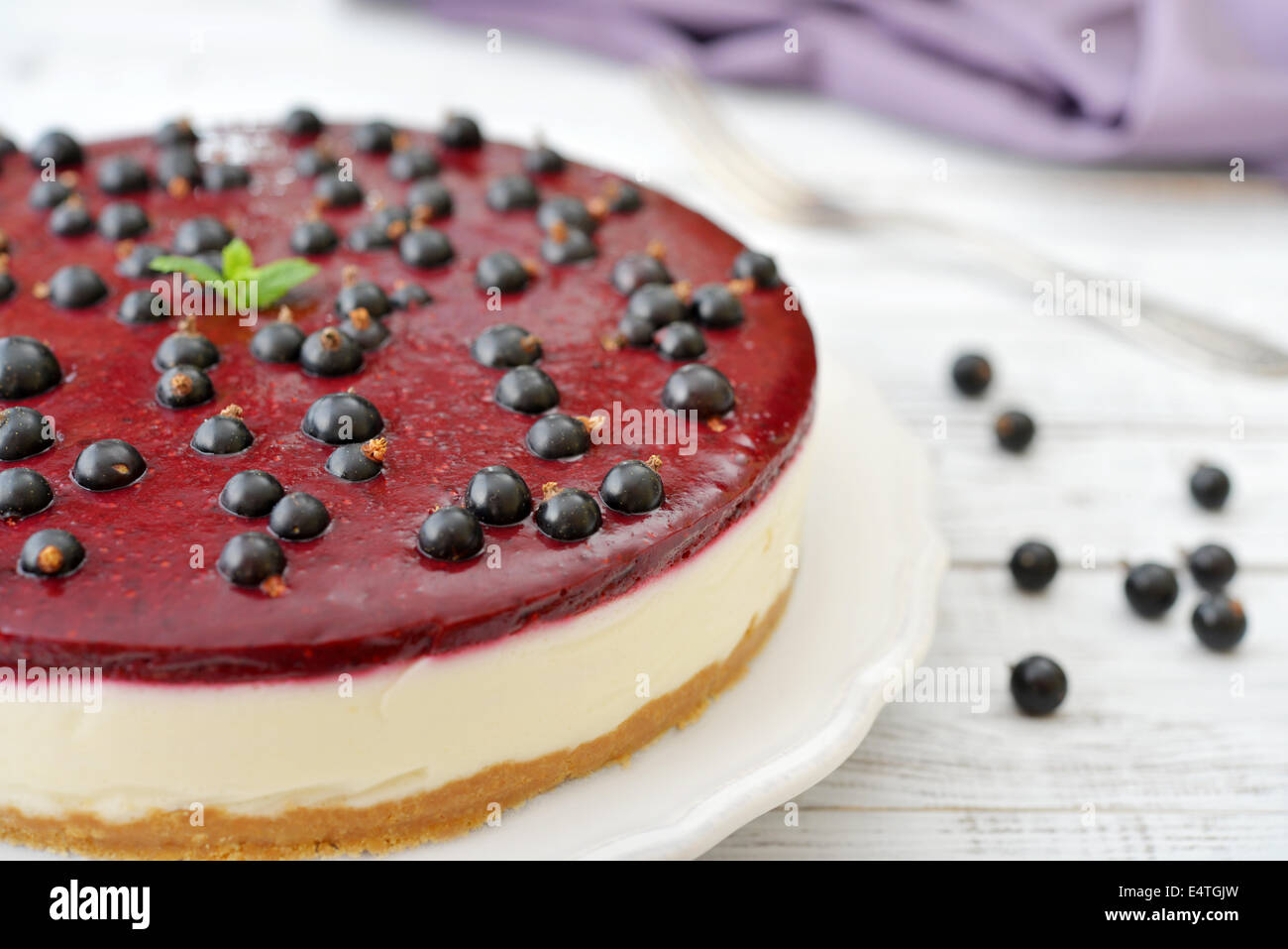 Black currant cheesecake fresh berries hi-res stock photography and ...
