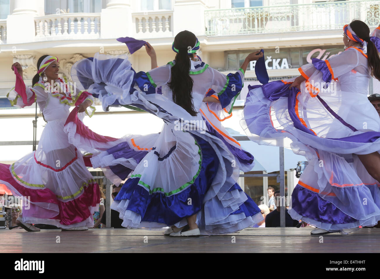 Folk groups Colombia Folklore Foundation from Santiago de Cali, during ...