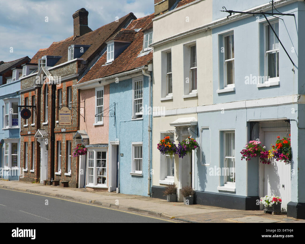 Alresford town hampshire hi-res stock photography and images - Alamy