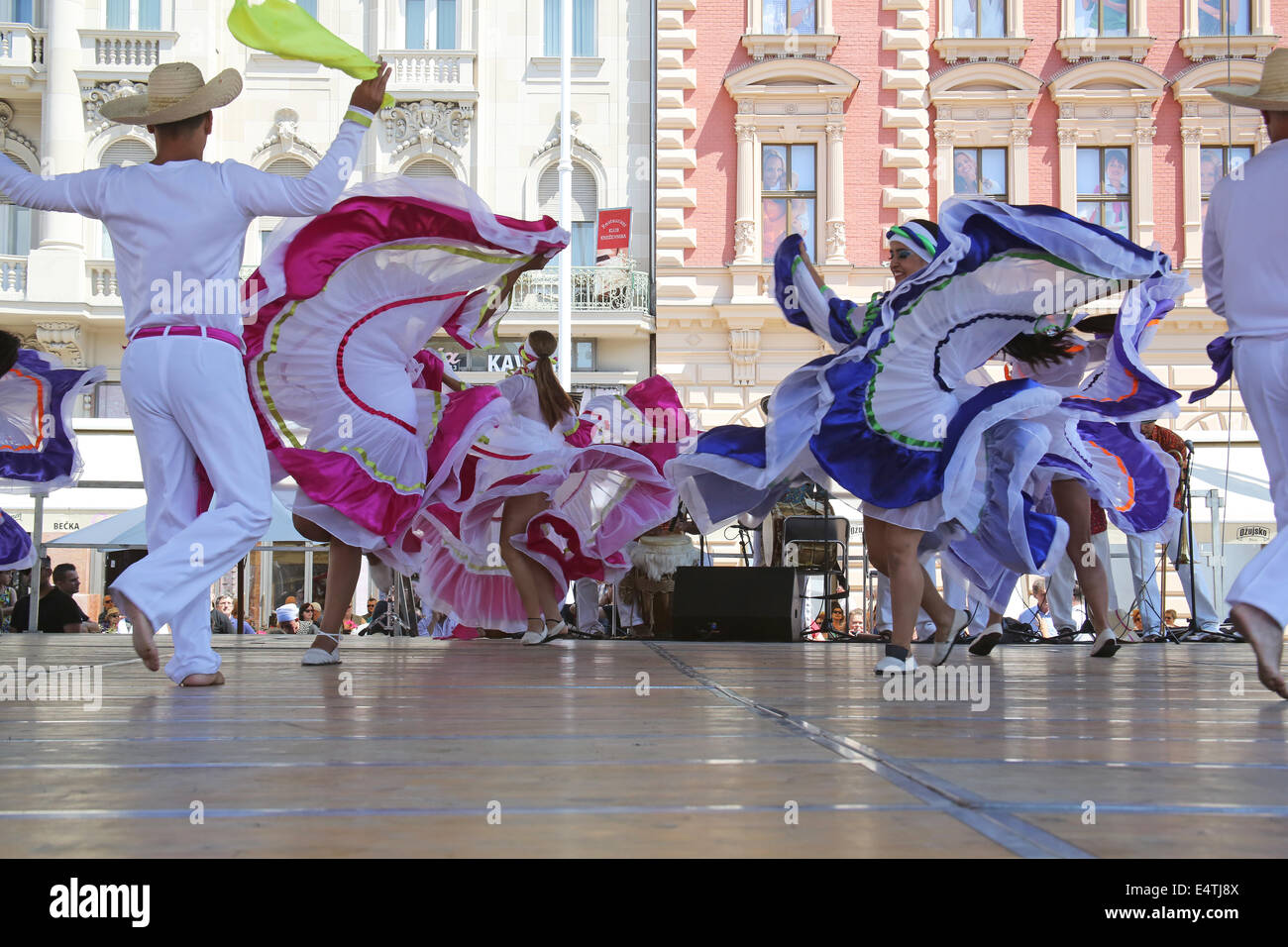 Folk groups Colombia Folklore Foundation from Santiago de Cali, during ...