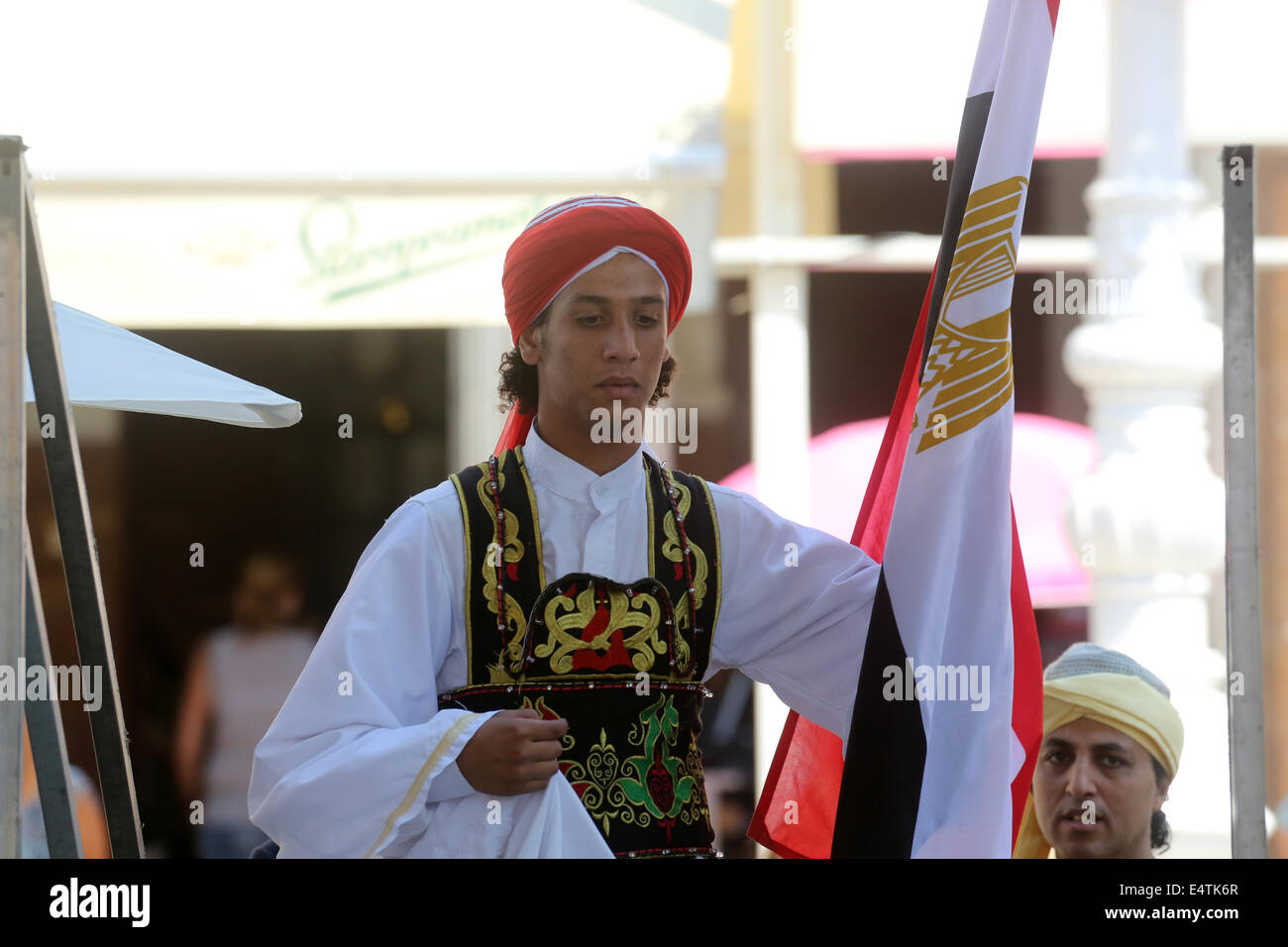 Folk groups Egyptian National Folklore Troupe from Egypt during the ...