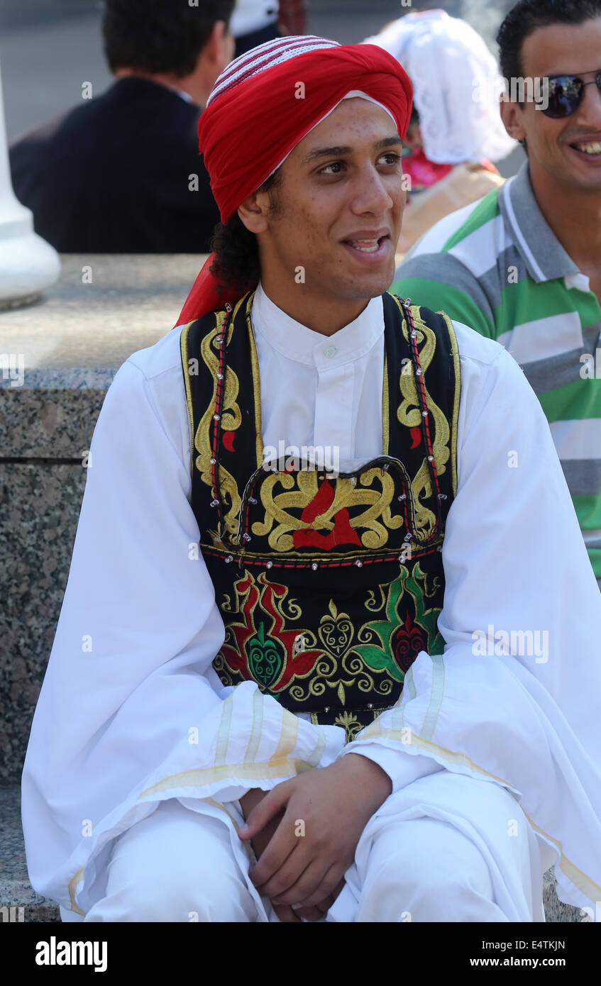 Folk groups Egyptian National Folklore Troupe from Egypt during the ...