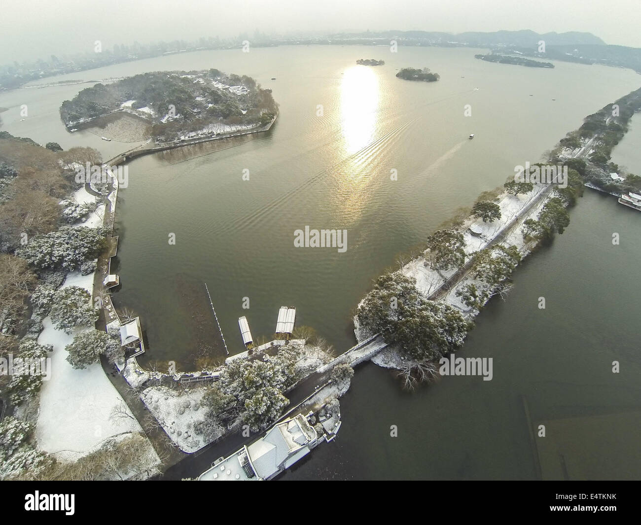 Snow in winter in hangzhou hi-res stock photography and images - Alamy