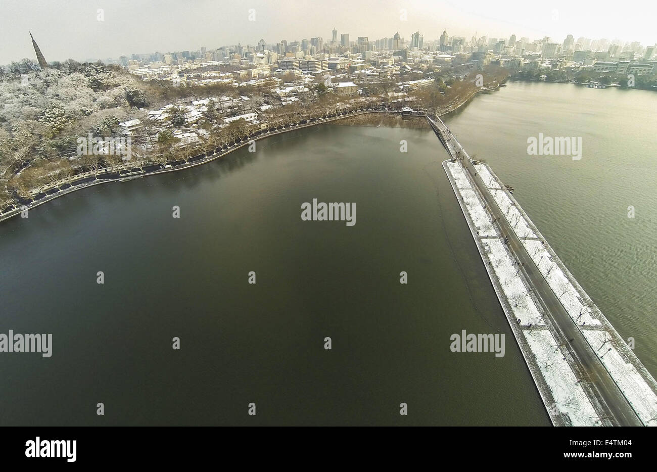 Snow in winter in hangzhou hi-res stock photography and images - Alamy