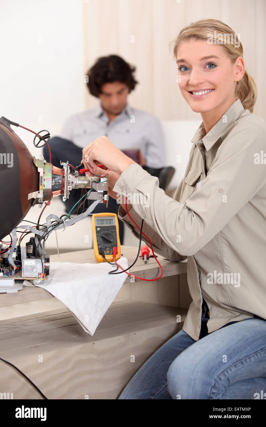 Appliance repair services hi-res stock photography and images - Alamy