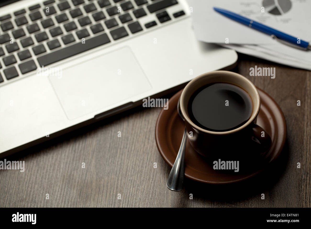modern office desktop Stock Photo - Alamy