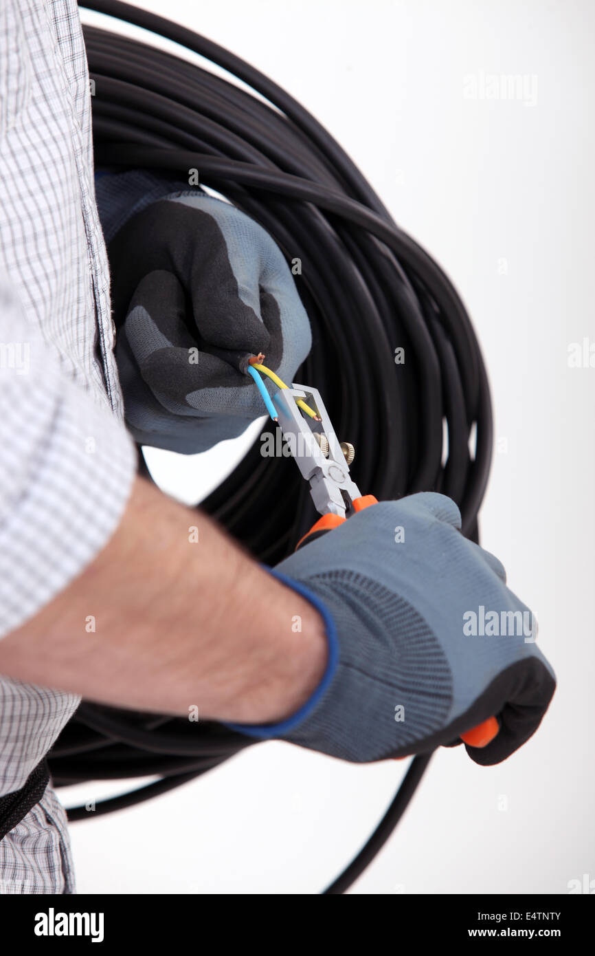 Electric cables wires cutting hi-res stock photography and images - Alamy