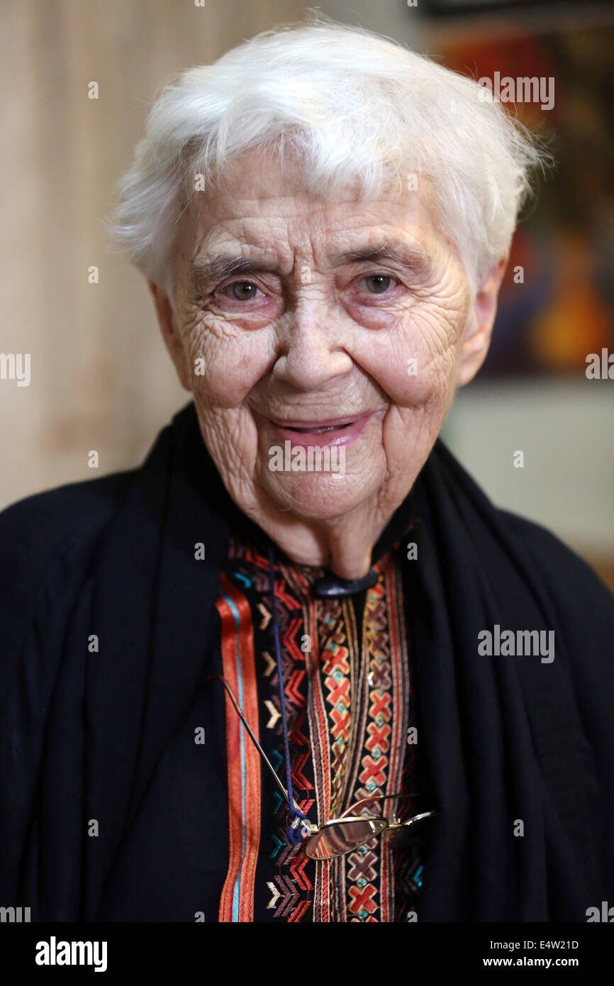 Dr. Ruth Pfau, (German) leprosy doctor and director of the Marie ...