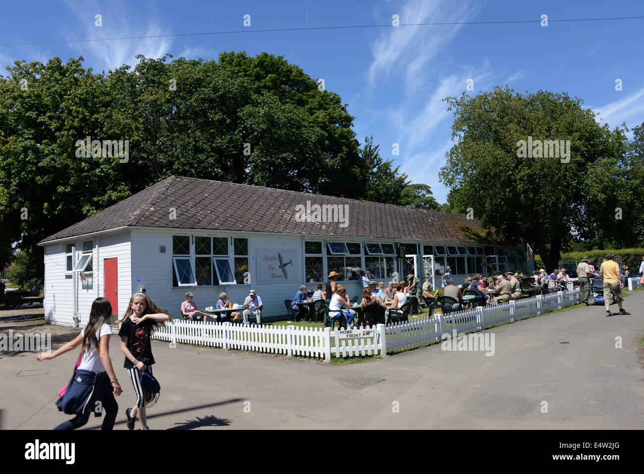 Folkestone racecourse hi-res stock photography and images - Alamy