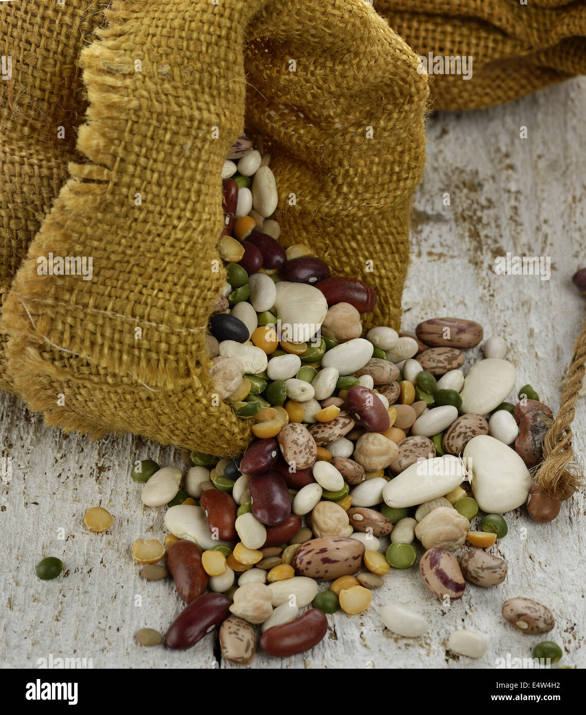 Kernel mix hi-res stock photography and images - Alamy