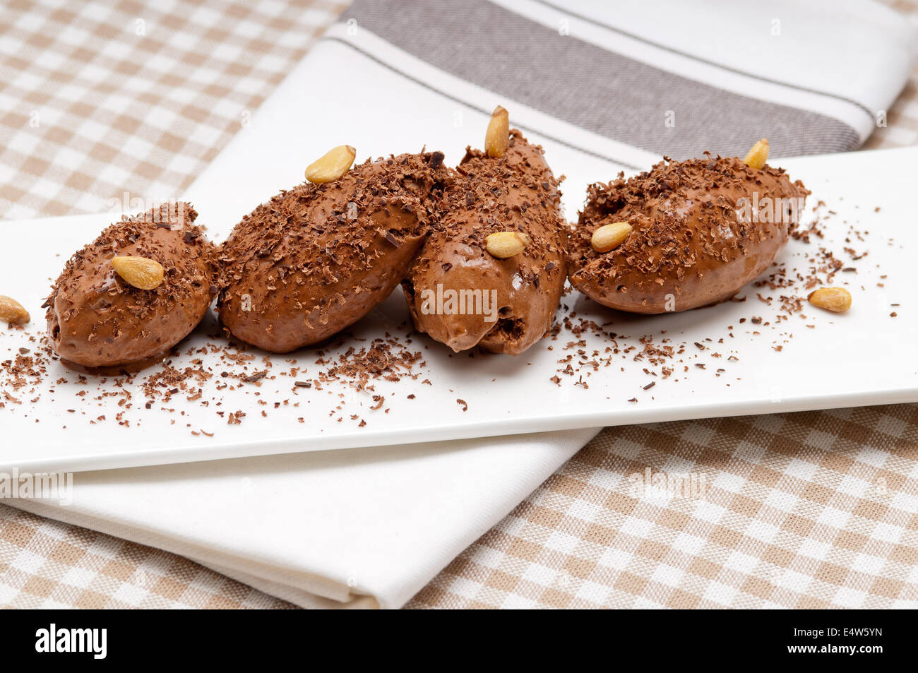 chocolate mousse quenelle dessert Stock Photo - Alamy