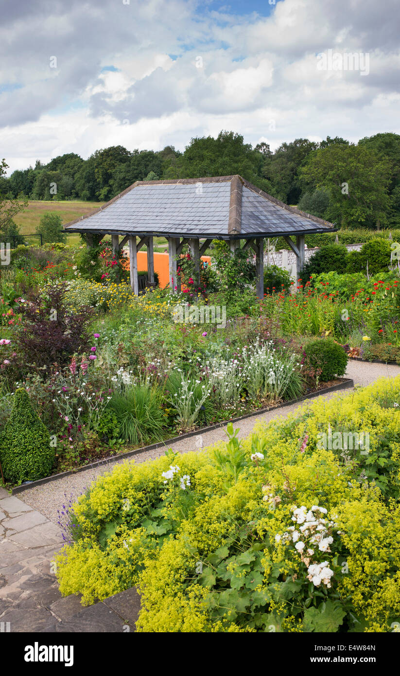 Harlow carr garden borders hi-res stock photography and images - Alamy