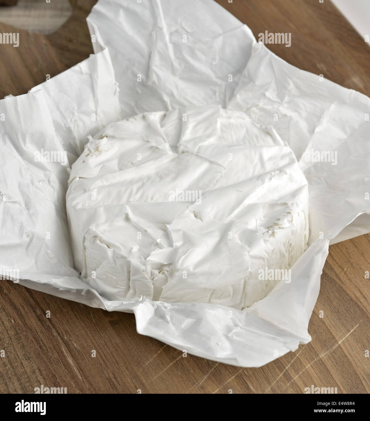 Whole brie hi-res stock photography and images - Alamy