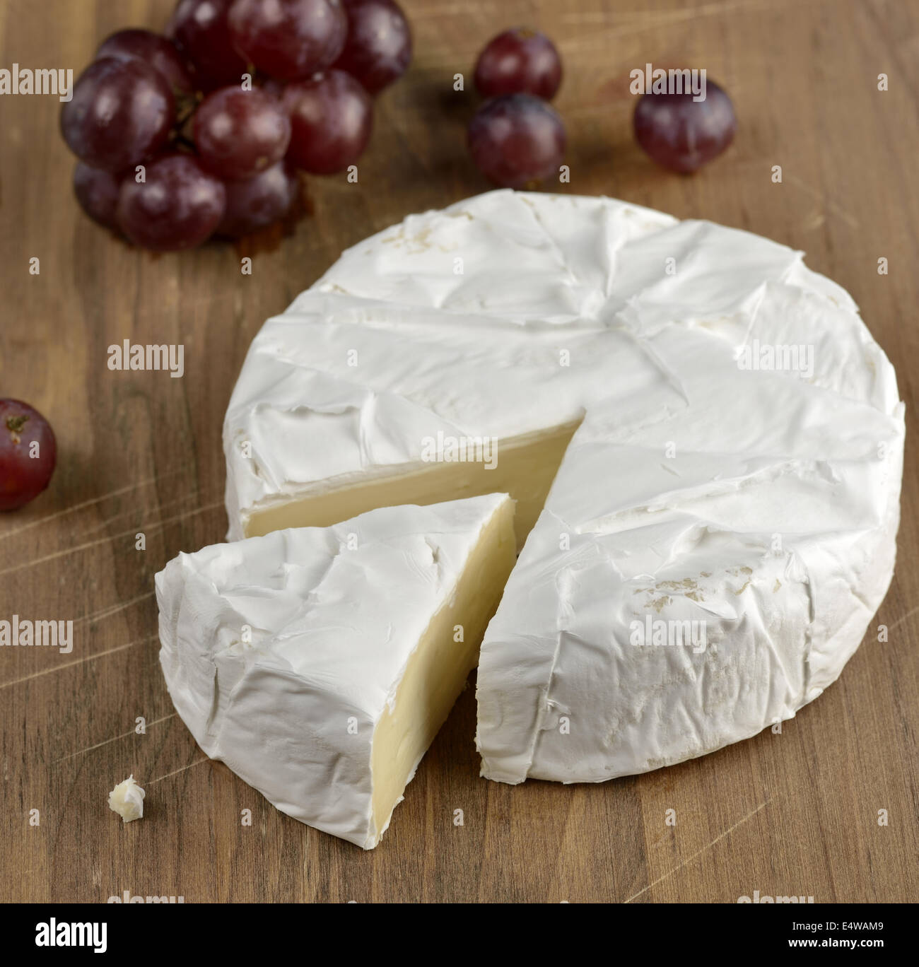 Brie with grape hi-res stock photography and images - Alamy