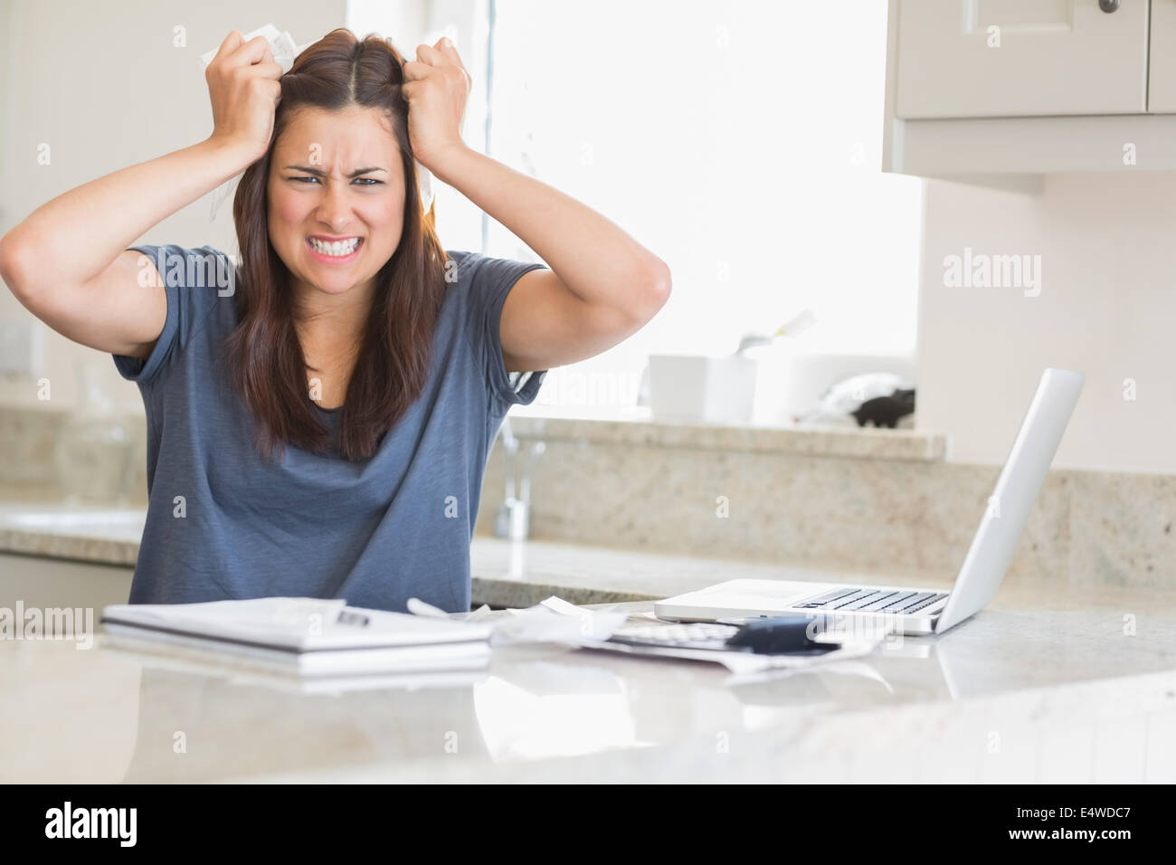 Woman angry computer typing hi-res stock photography and images - Alamy